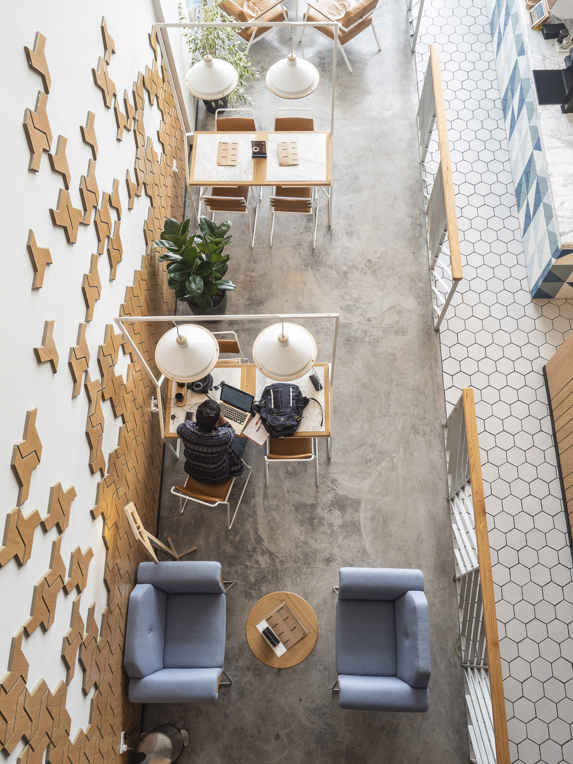 Liqui Design gives a Scandinavian-style feel to Brew92 in Riyadh ...